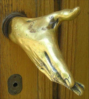 Handshake Door Handle | WorleyGig.com