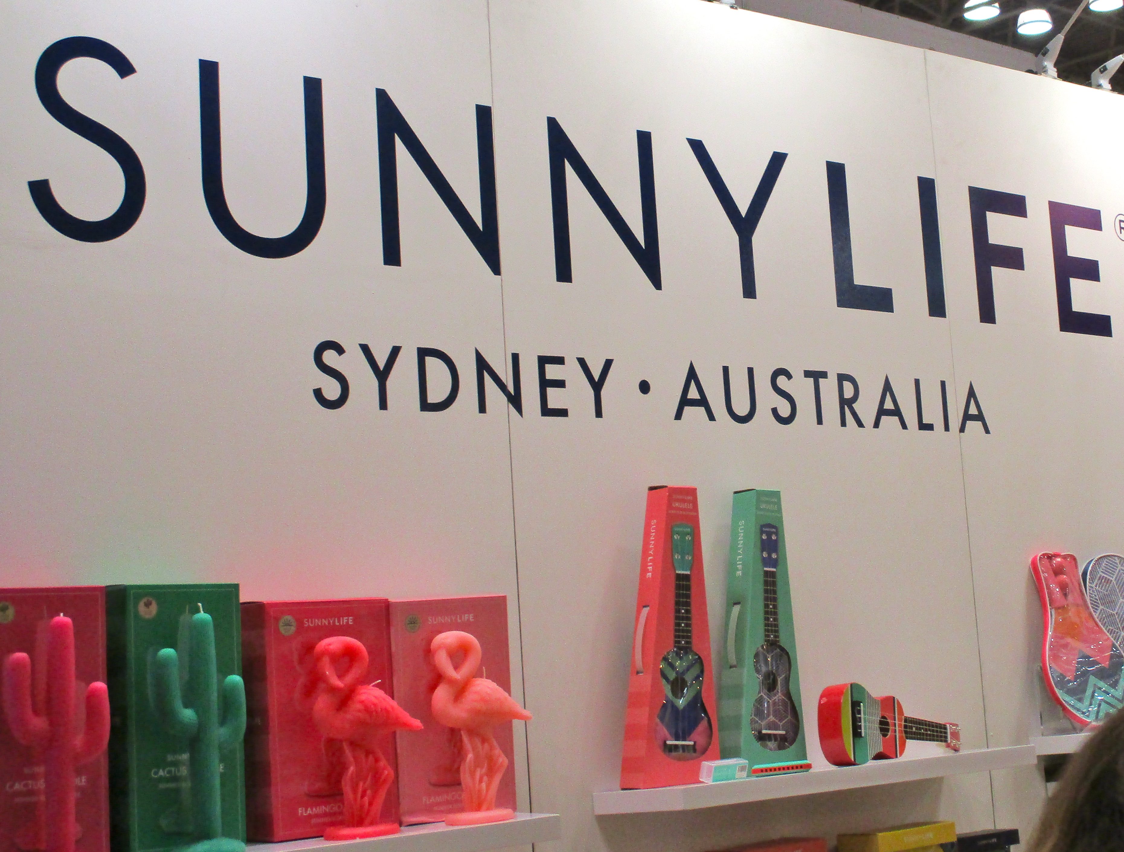 Pink Thing of The Day: Giant Inflatable Pink Flamingo Pool Floatie ...