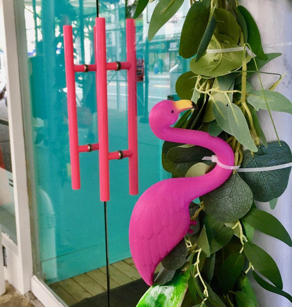 Pink Thing of The Day: Pink Flamingo Outside a Storefront | WorleyGig.com