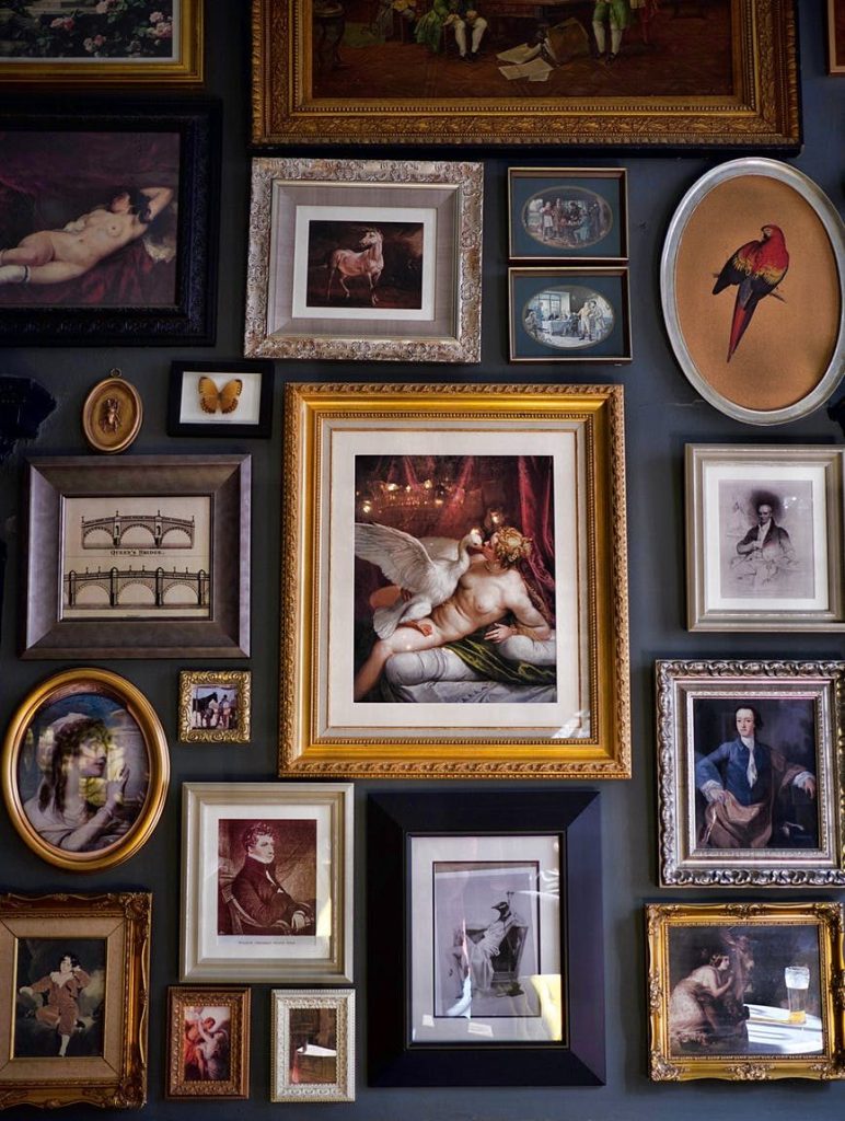 Best Ways to Show Off the Art You Create | WorleyGig.com