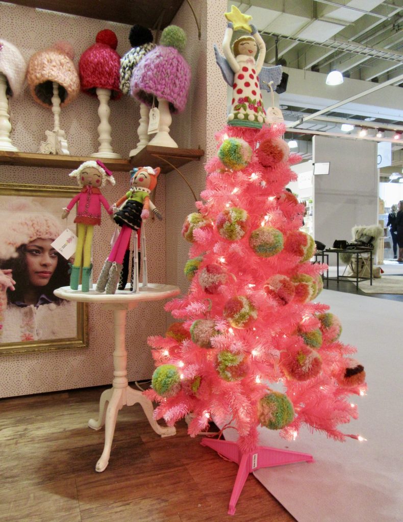 Pink Thing of The Day: Pink Christmas Tree Retail Display | WorleyGig.com