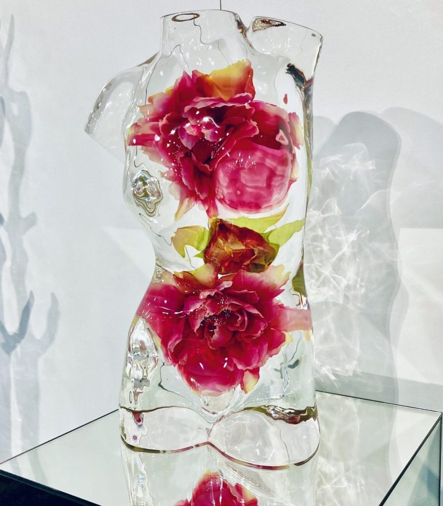 Glacier Crystal Female Bust Sculpture By Gordon Gu | The Worley Gig