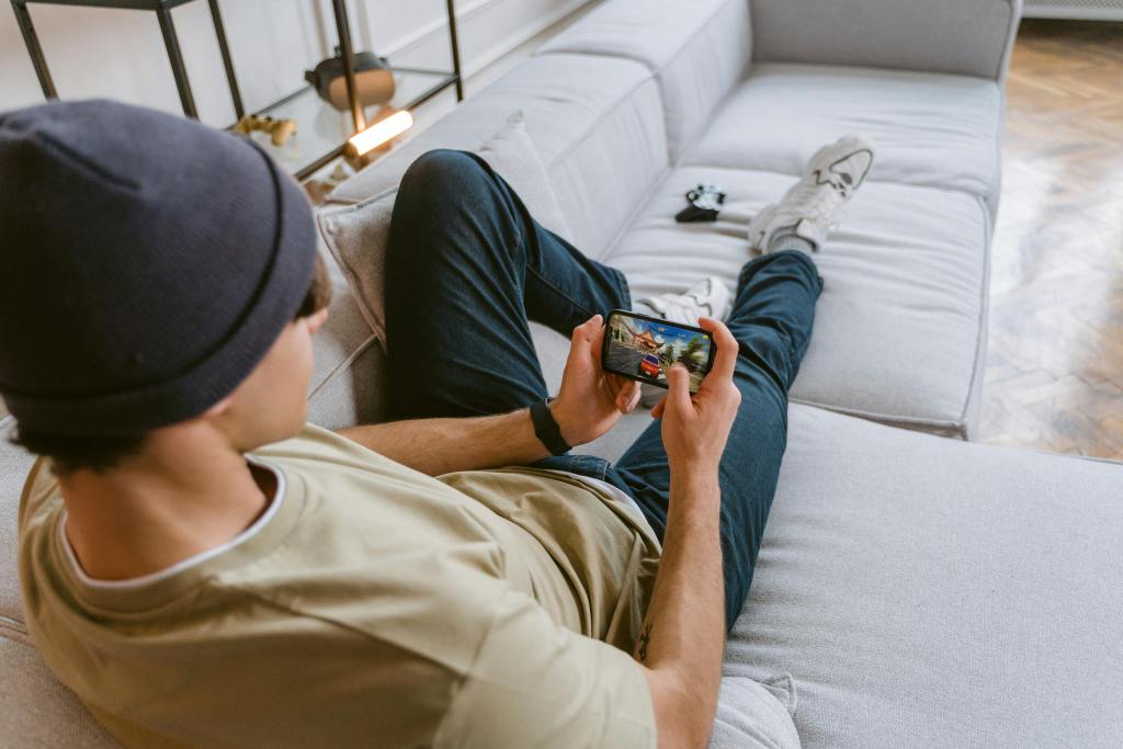 The Convenience of Mobile Gaming: Entertainment Anytime and Anywhere ...