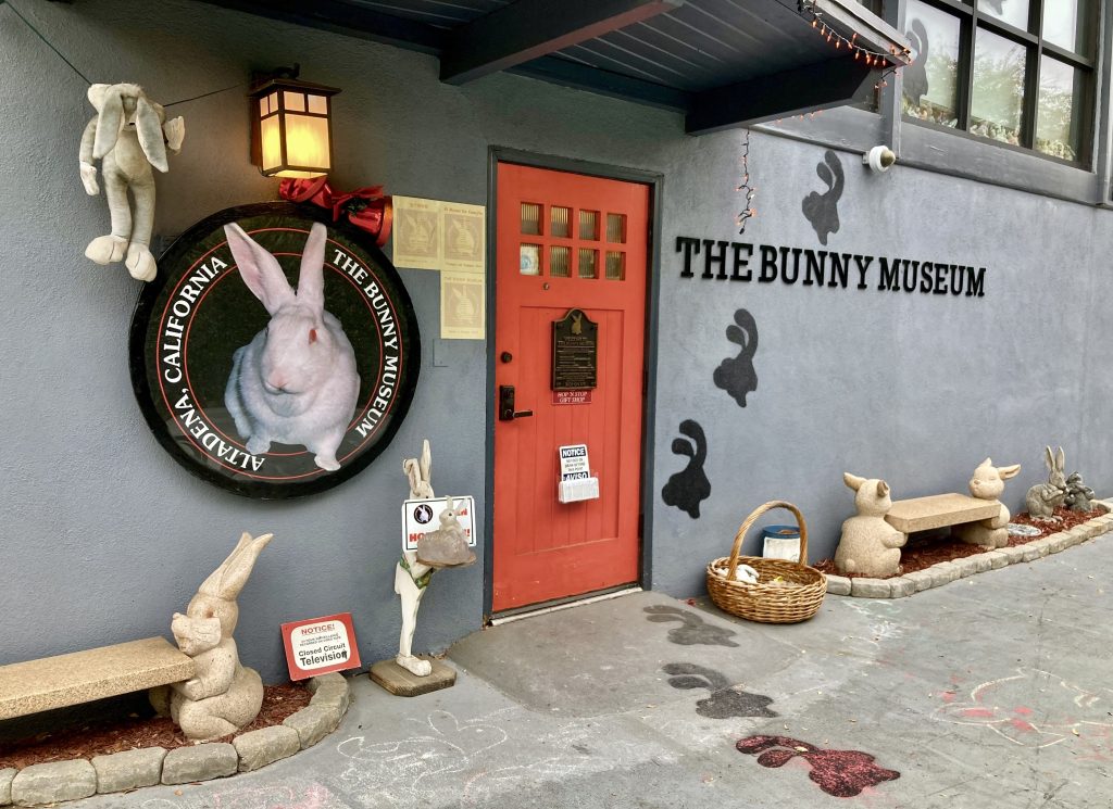 In Memorium: Remembering The Bunny Museum of Altadena, California ...