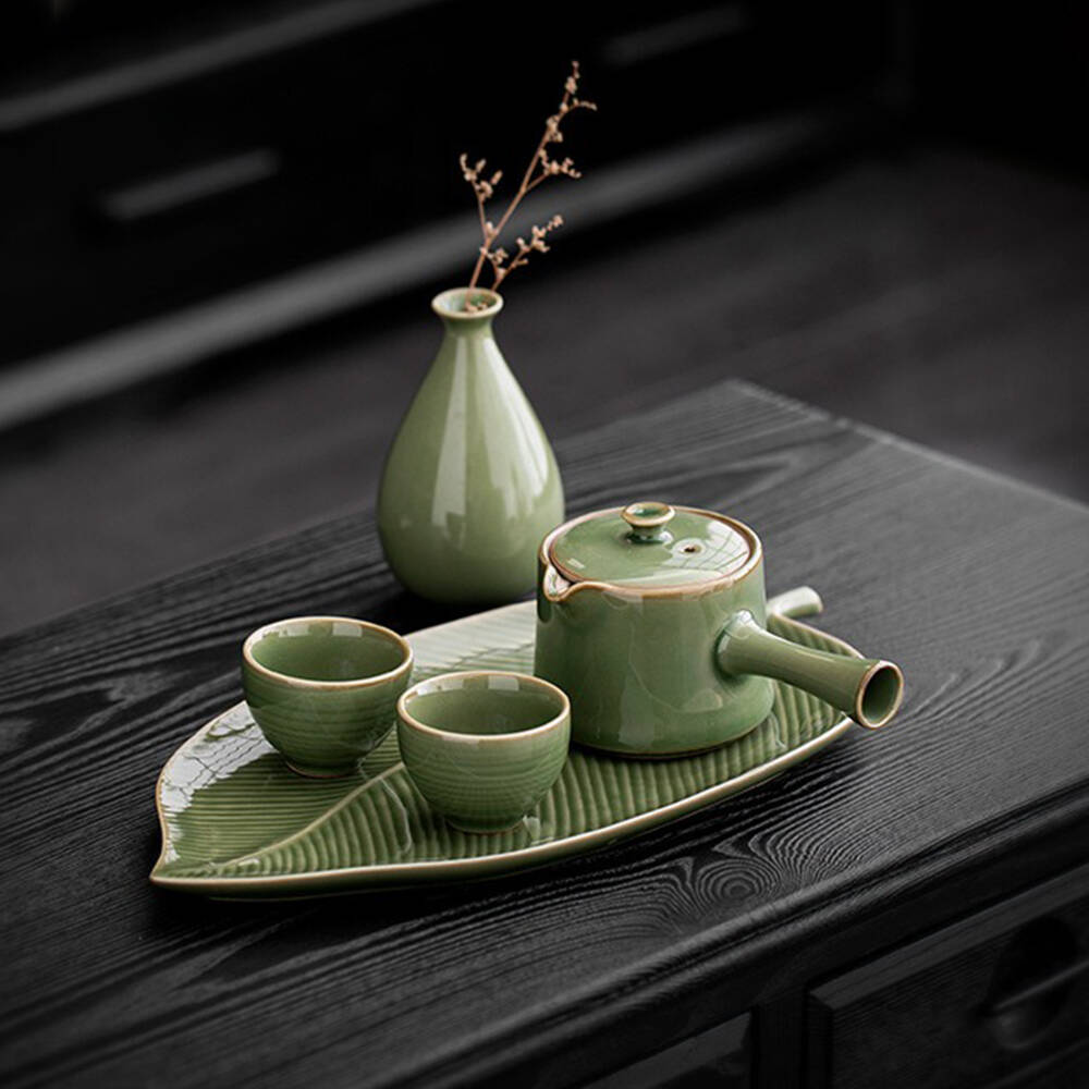 What are Traditional Japanese Tea Sets? | The Worley Gig